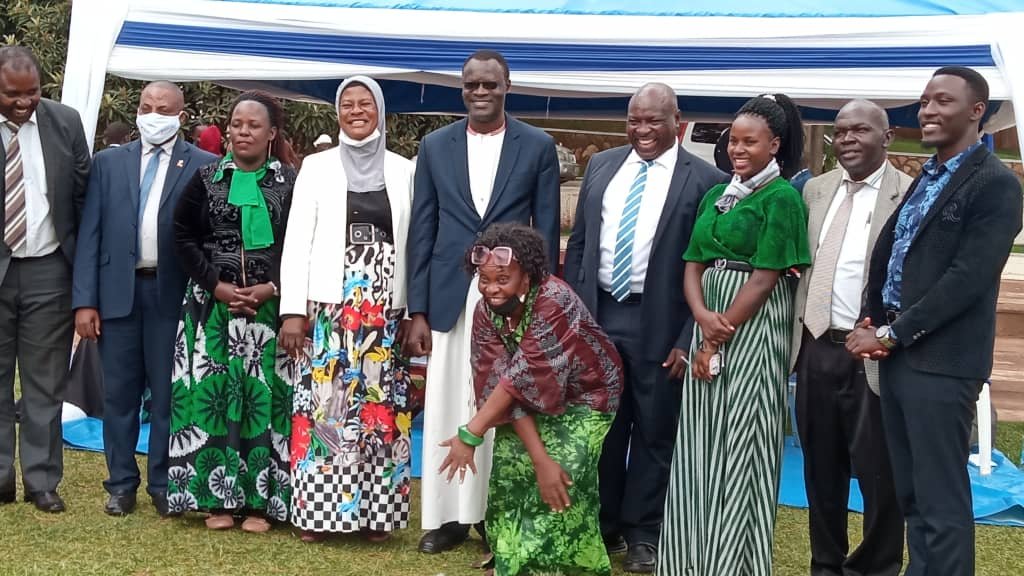 Obwakabaka bwa Buganda butongozza wiiki y’obutonde bwensi – essira ...