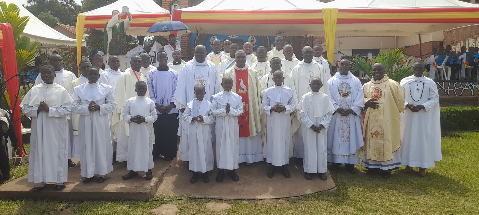 Eklezia Katulika ejaguzza emyaka 146 okuva ekitambiro kya missa ...